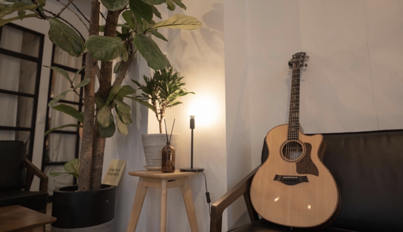 F코드 쉽게 잡는법 : 기타 초보 탈출을 위한 첫걸음 | ASOME GUITAR